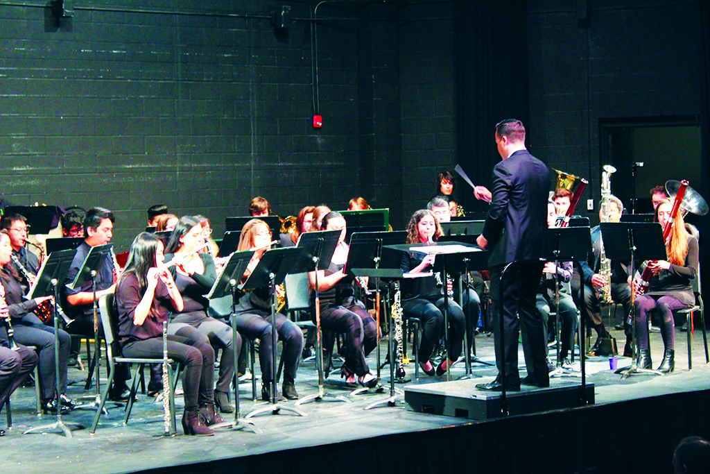 Wind Ensemble and Symphonic Winds amaze full-house audience - The Poly Post